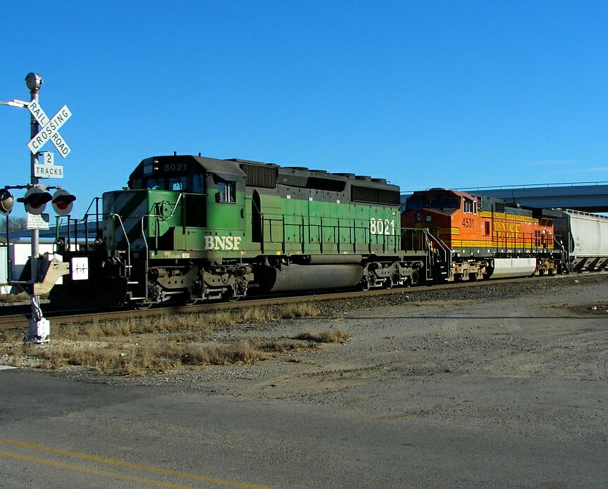 BNSF 8021